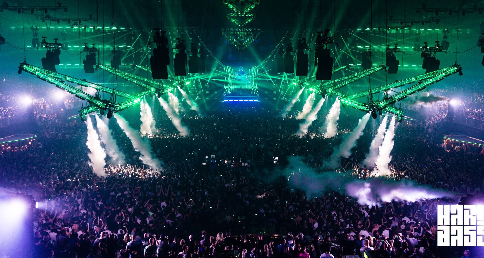 Vuelve HARD BASS 2018: el festival indoor más grande de b2s – Loud Cave